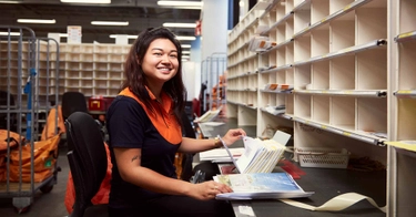 Kom werken als postvoorbereider | PostNL
